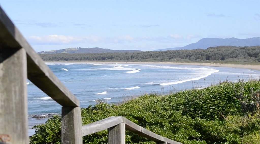 Learn to Surf with our Surf Breaks - visit Byron Bay and 7 Mile Beach ...